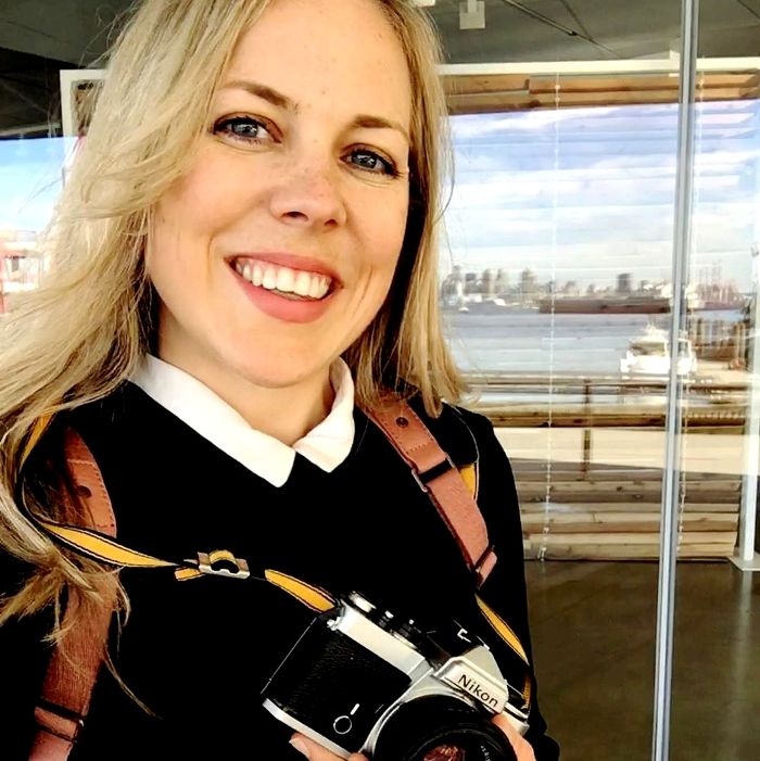 The ELL Comms Team – EcoLuxLuv Communications